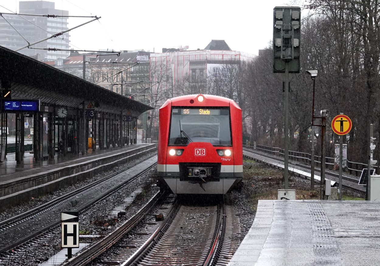 Spannender Bahnstreik In Hamburg Lahmt Den Verkehrfeed