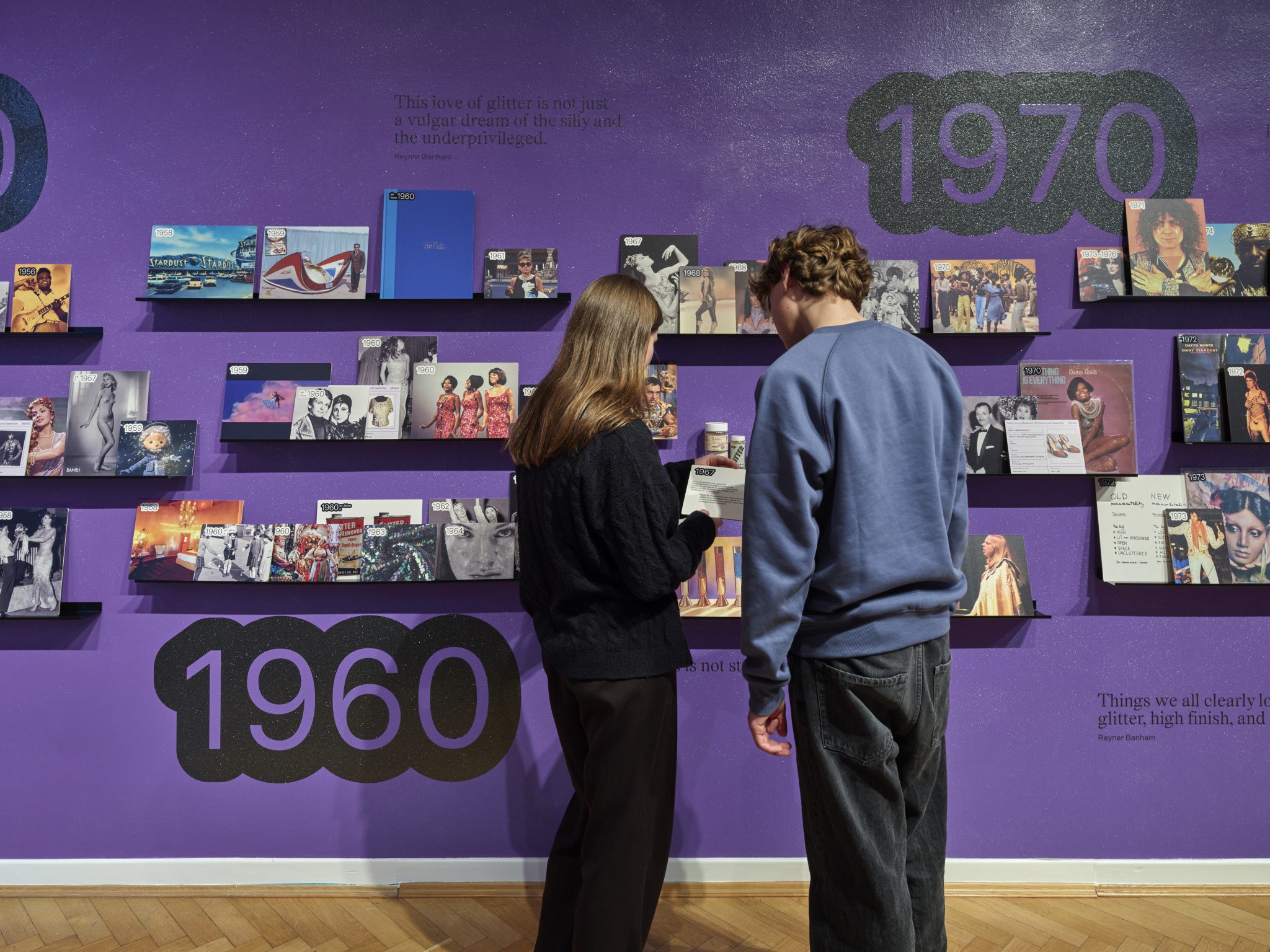 „Mehr als ein paar Glitzerpullis und ein Zauberstab“ - FINK.HAMBURG